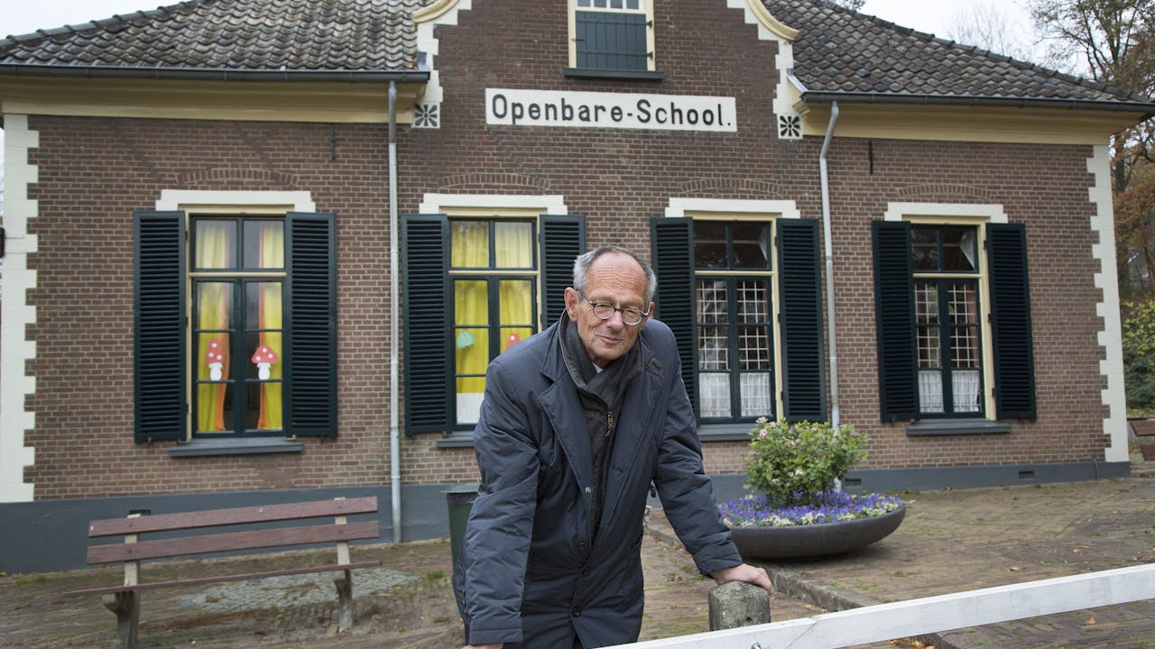 Kleine rijke gemeente laat zich niet opslokken Kleine rijke gemeente laat zich niet opslokken