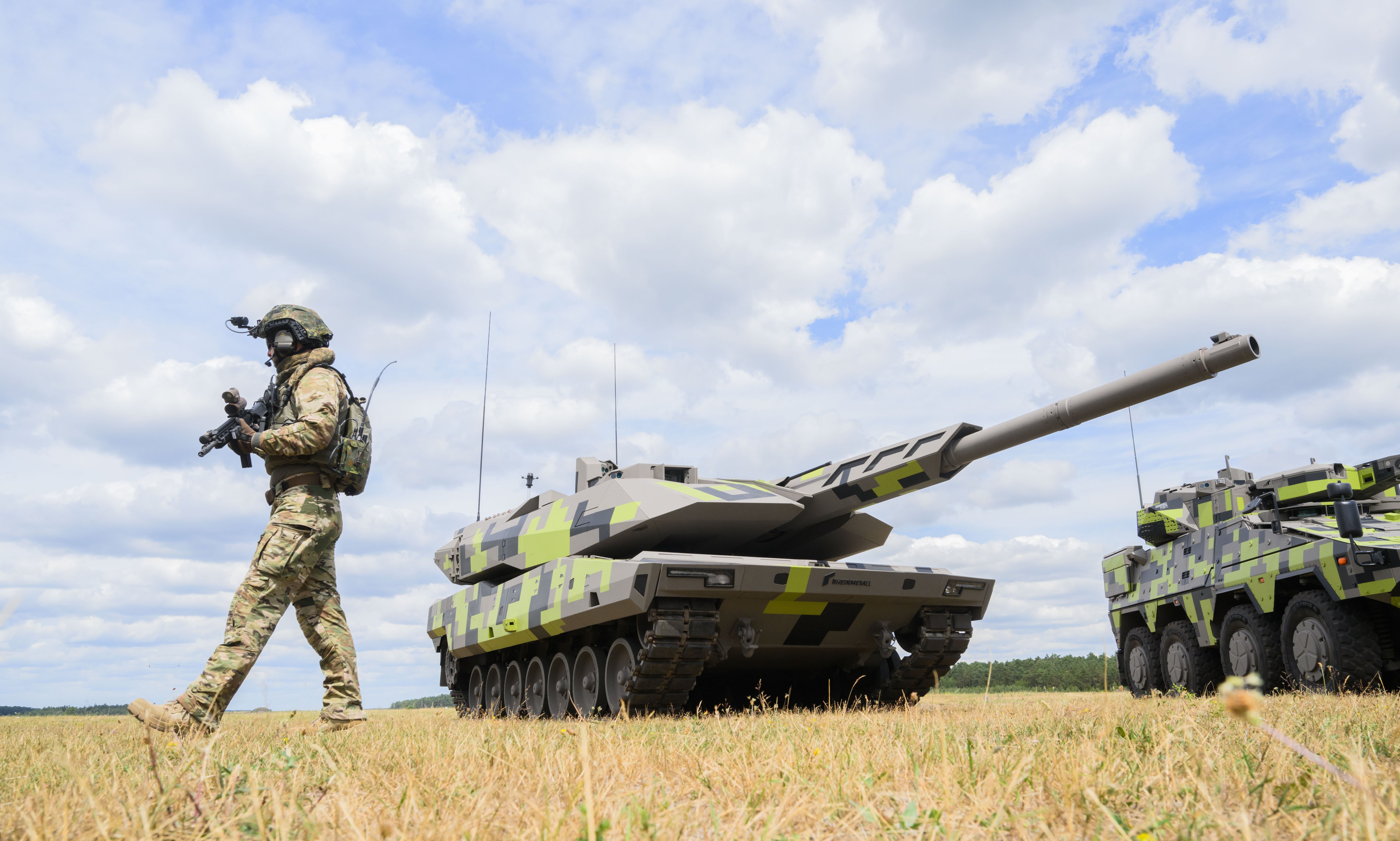 Leonardo en Rheinmetall bouwen in miljardendeal nieuwe tank voor ...