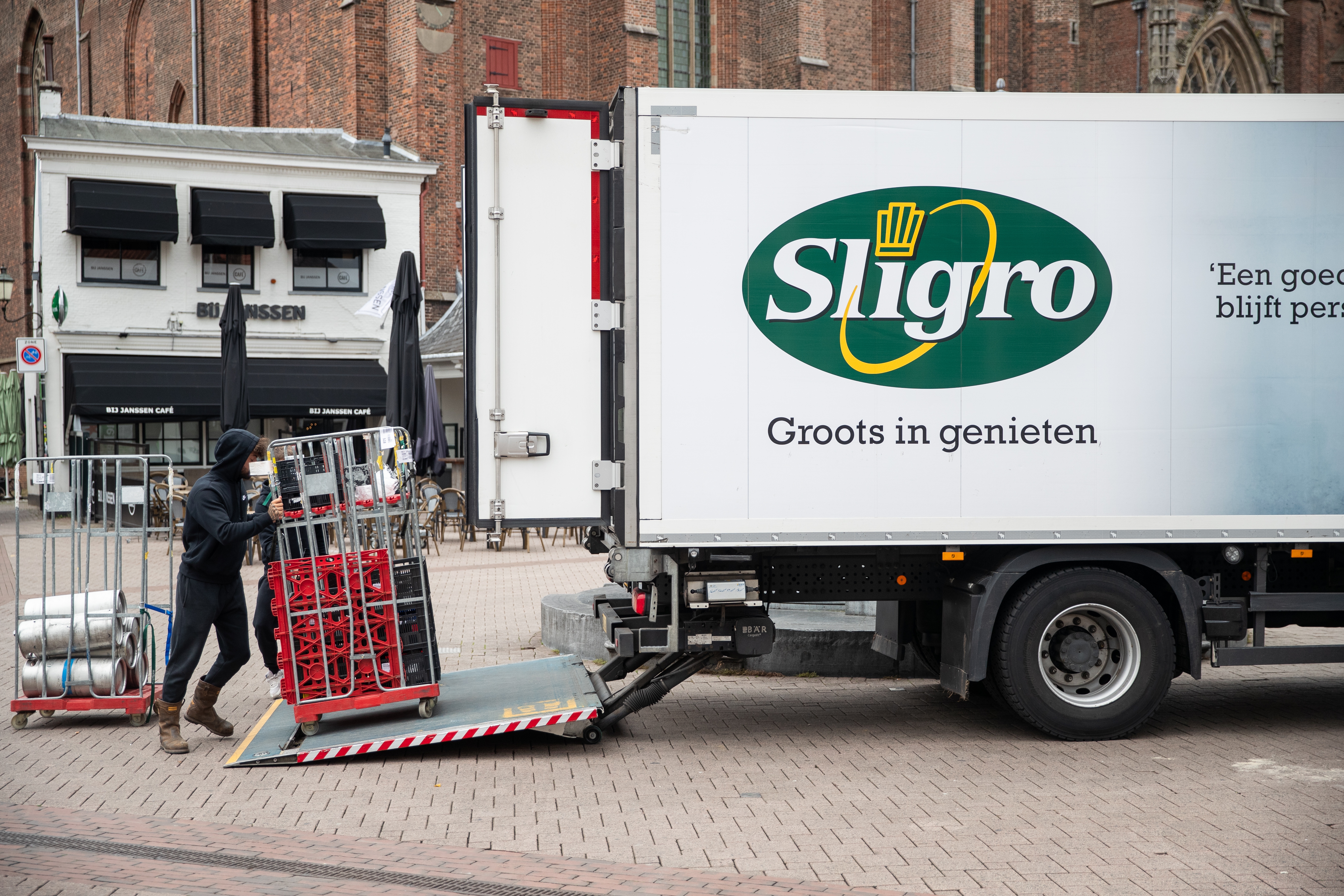 Sligro hard onderuit op de beurs na tegenvallende halfjaarresultaten