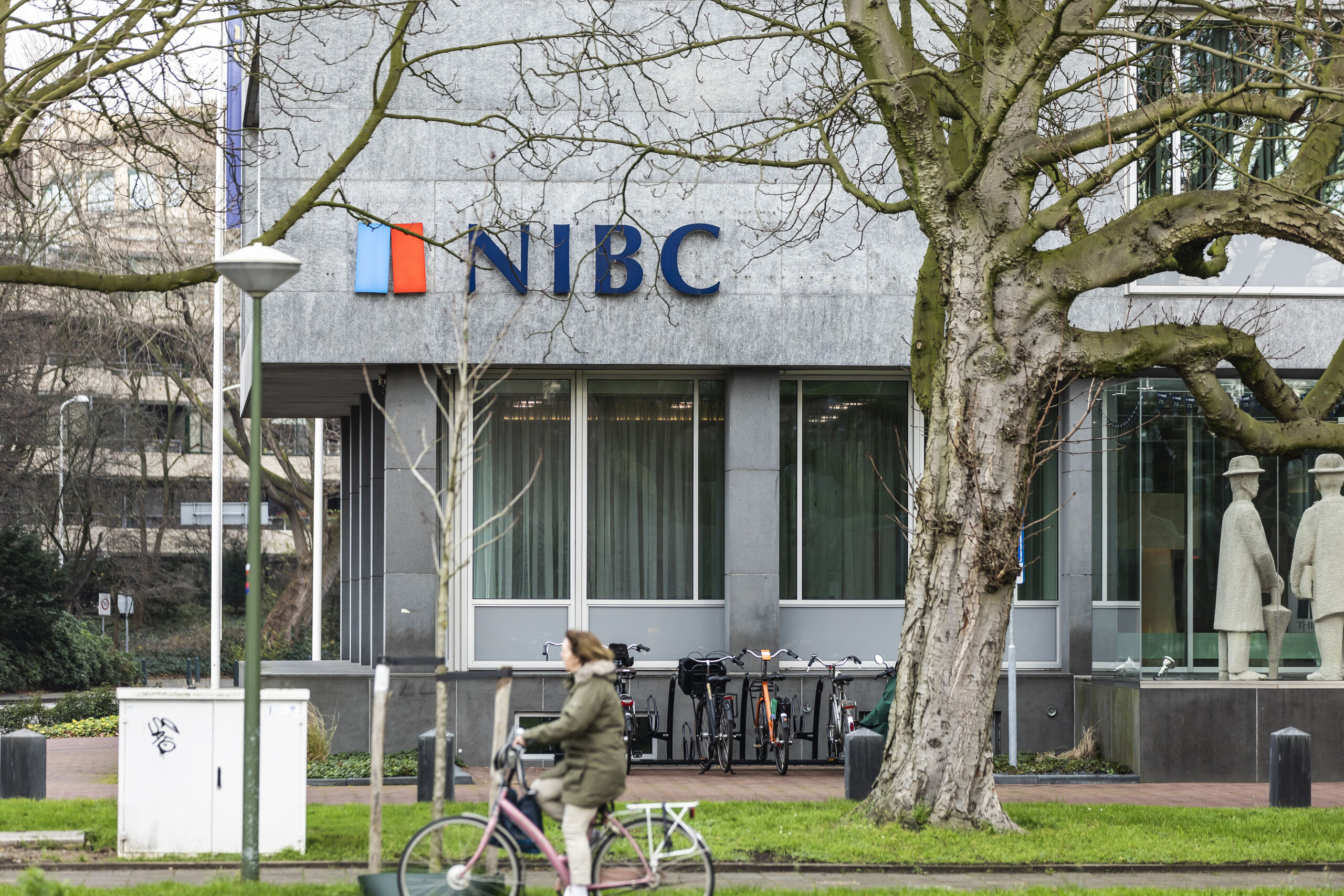 NIBC ziet winst in 2020 met driekwart inzakken