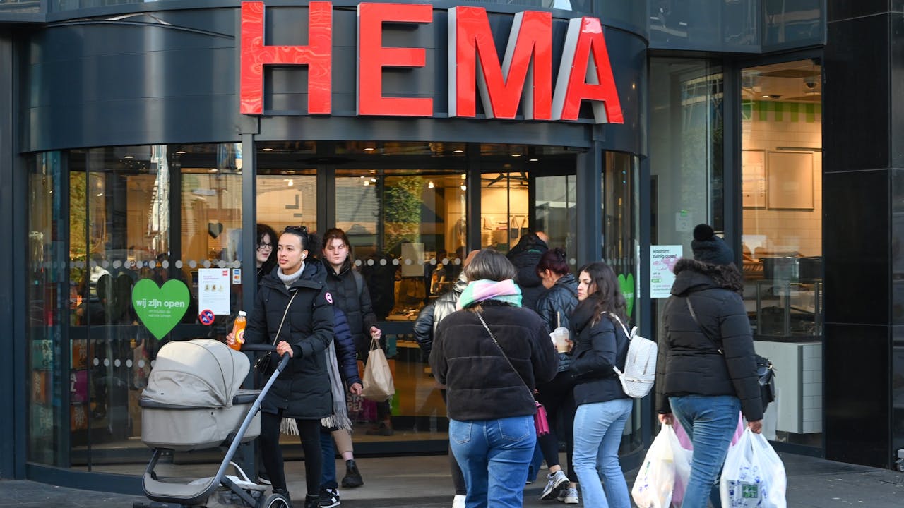 Meer omzet en winst voor warenhuisketen Hema Meer omzet en winst voor warenhuisketen Hema