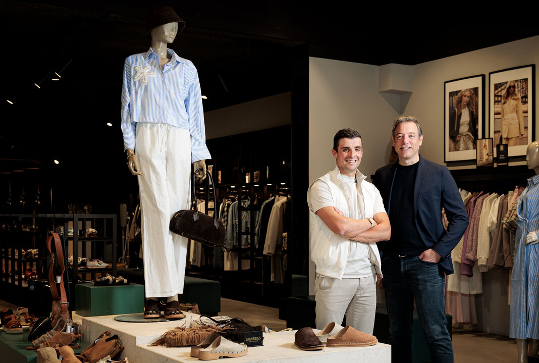 Schoenen- en kledingbedrijf Omoda koopt webwinkel Wehkamp