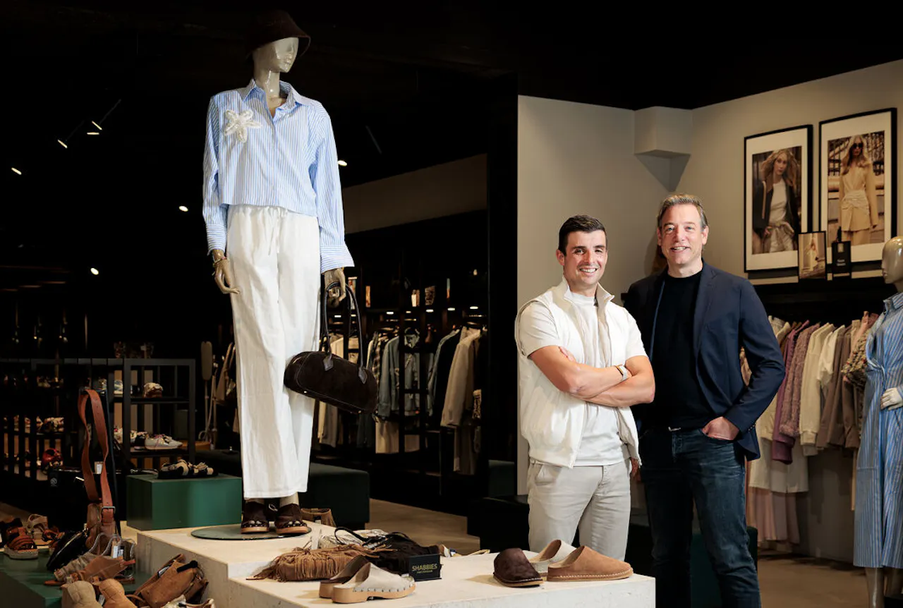 Schoenen- en kledingbedrijf Omoda koopt webwinkel Wehkamp