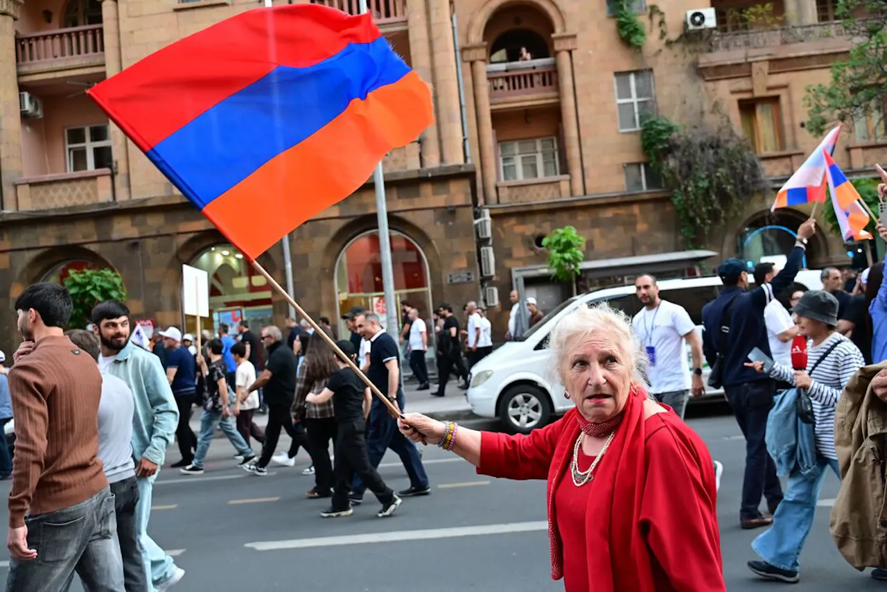 Burgers Armenië kiezen tussen Moskou en Brussel