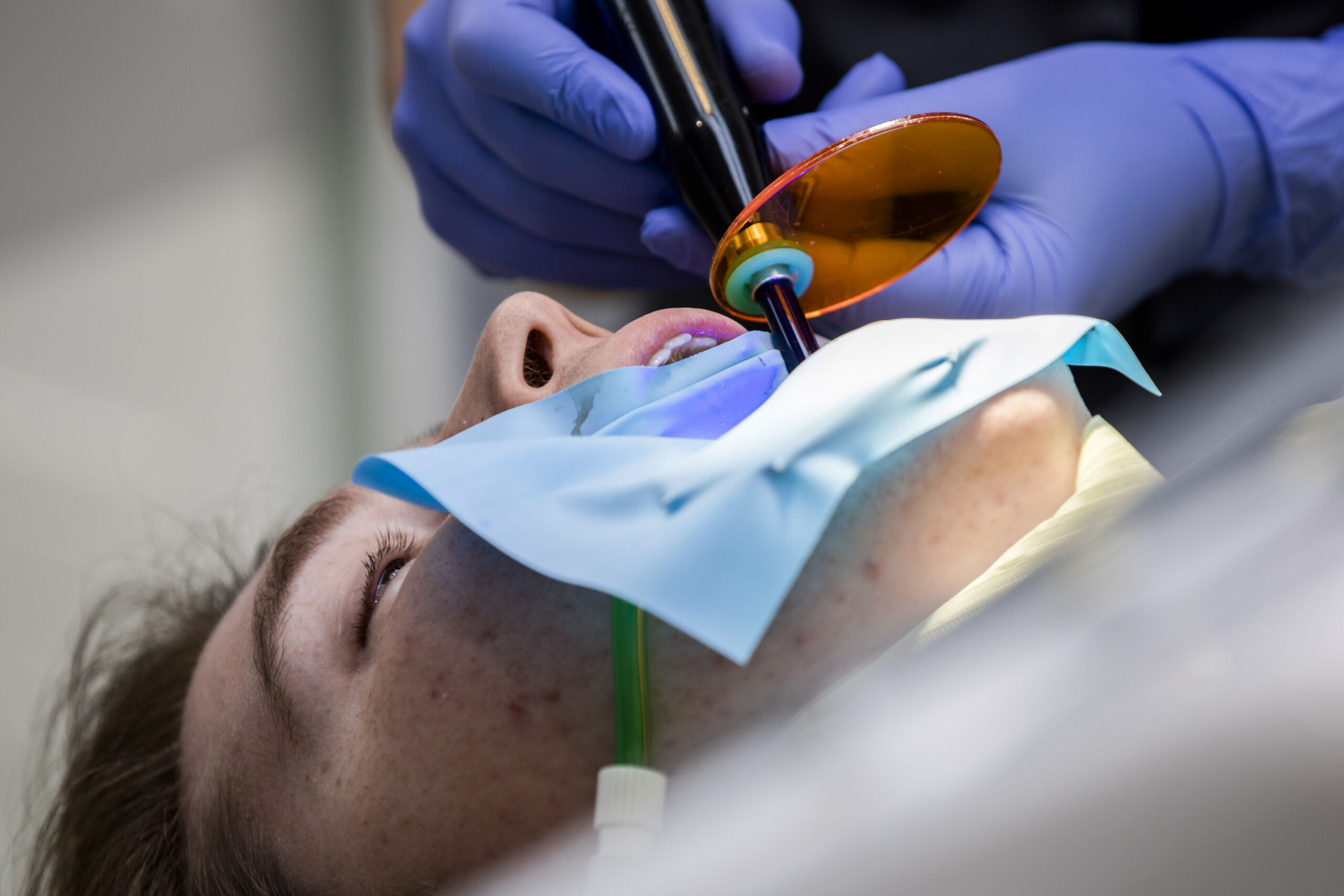 Tandartsketen Curaeos verkocht aan Zwitserse miljardairsfamilie