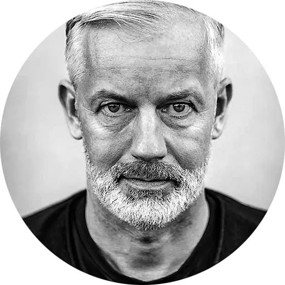 Arjen van den Hof winkelt in Milaan