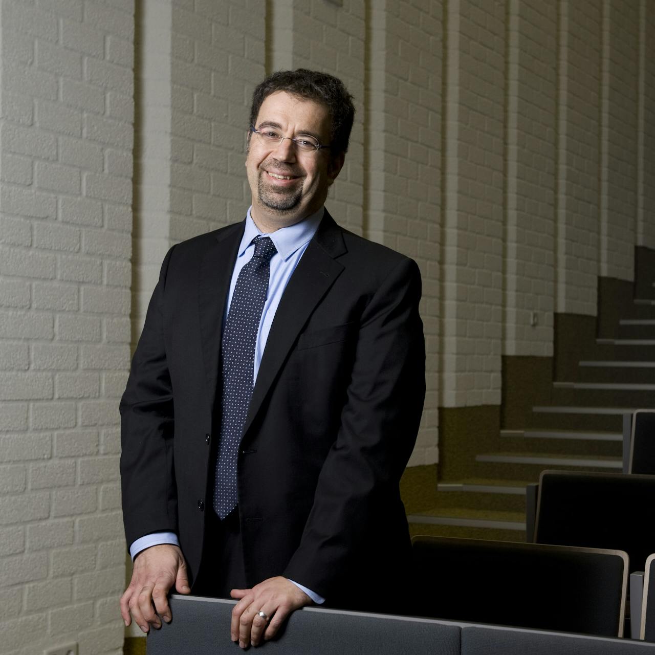 Daron Acemoglu verdient de Nobelprijs voor de Economie