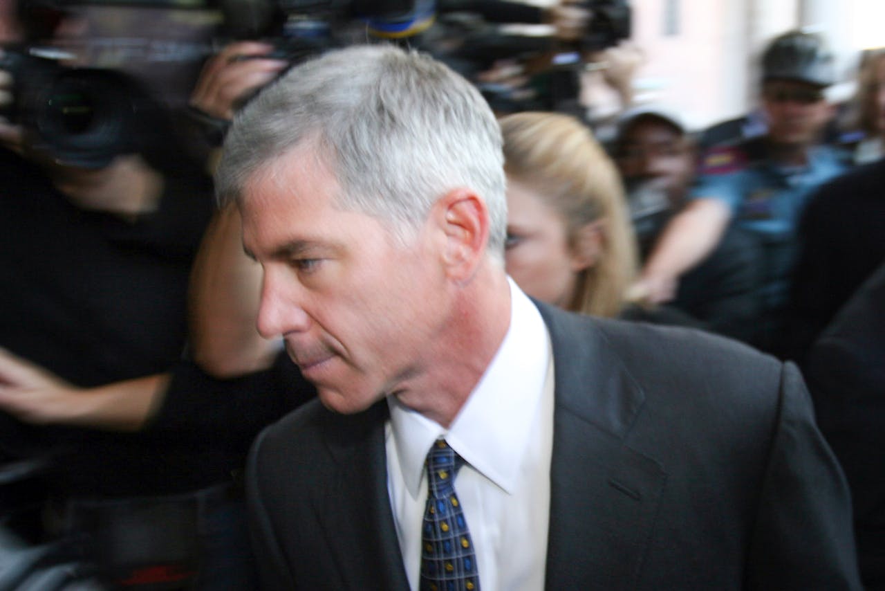 Veroordeeld Enron-topman reist onbezoldigd de wereld rond als fraude-expert