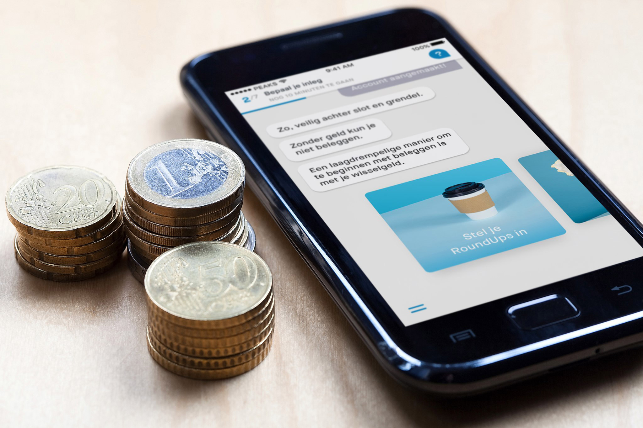 Rabobank laat spaarders beleggen met wisselgeld