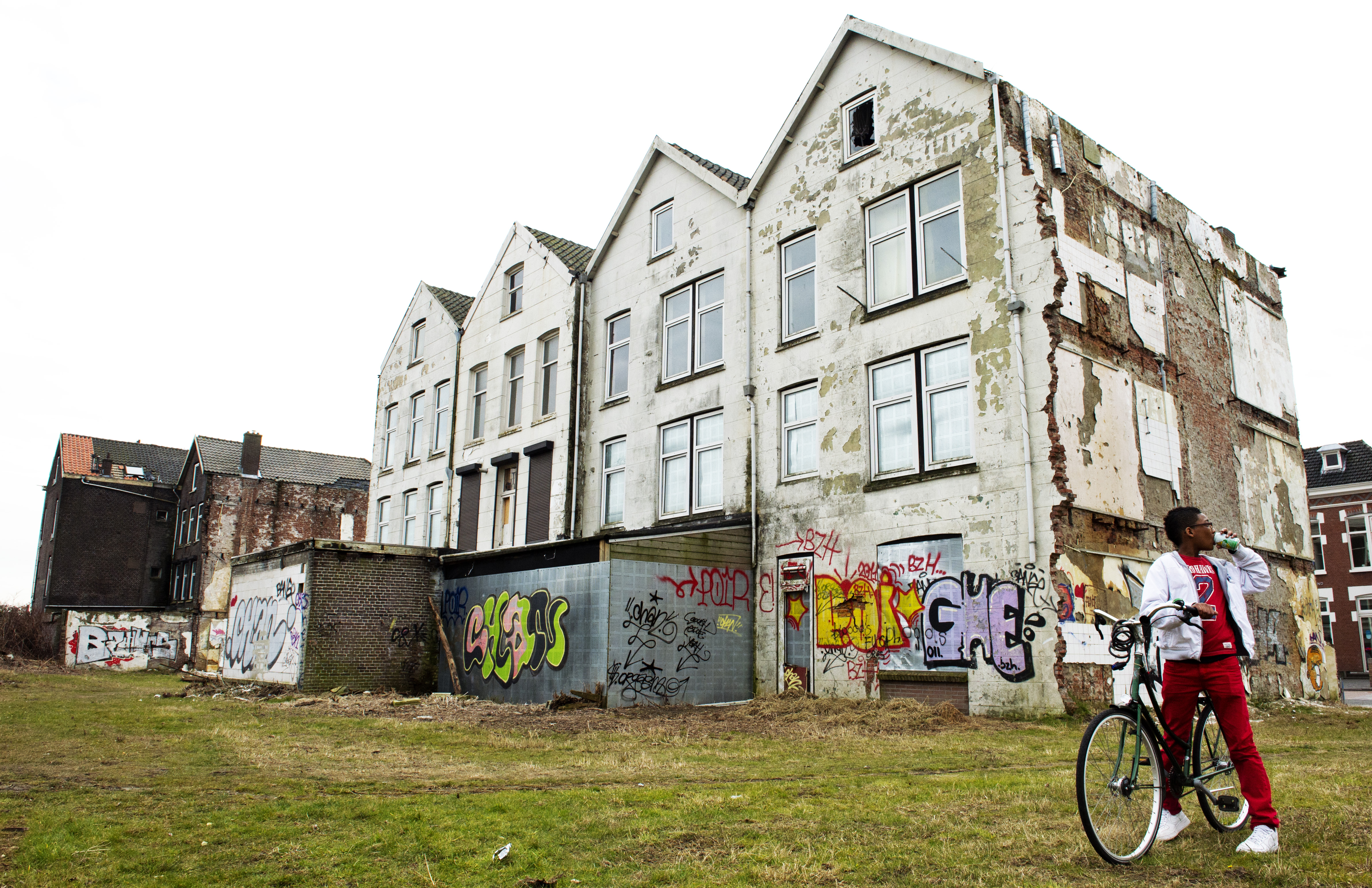 Beruchte huisjesmelker Cees Engel failliet