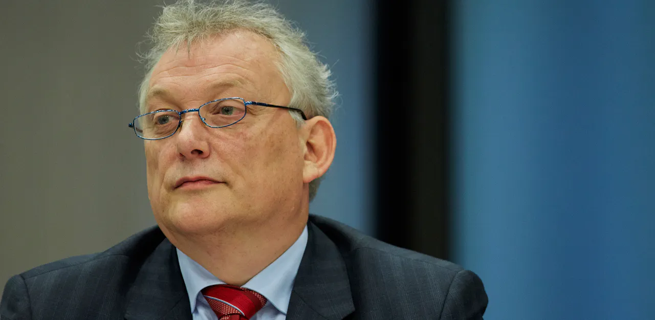 SNS-topman Van Olphen ziet omslag