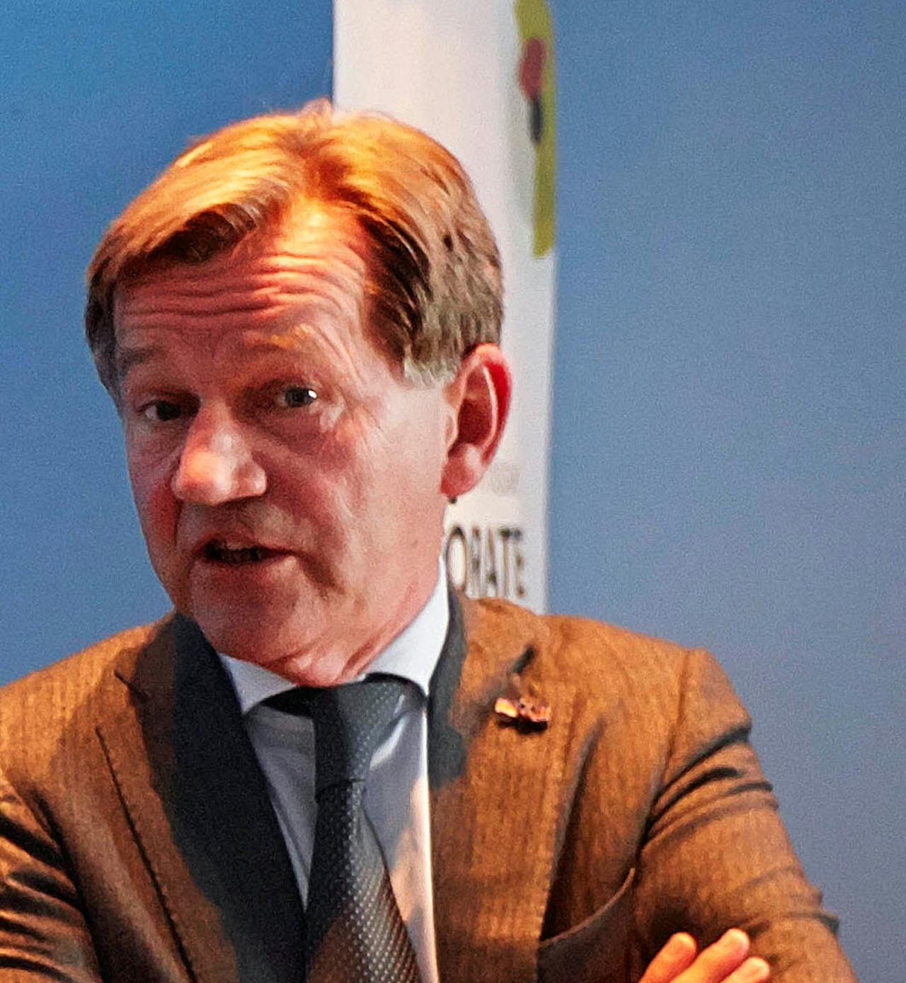 KPN-commissaris Streppel is dol op debat