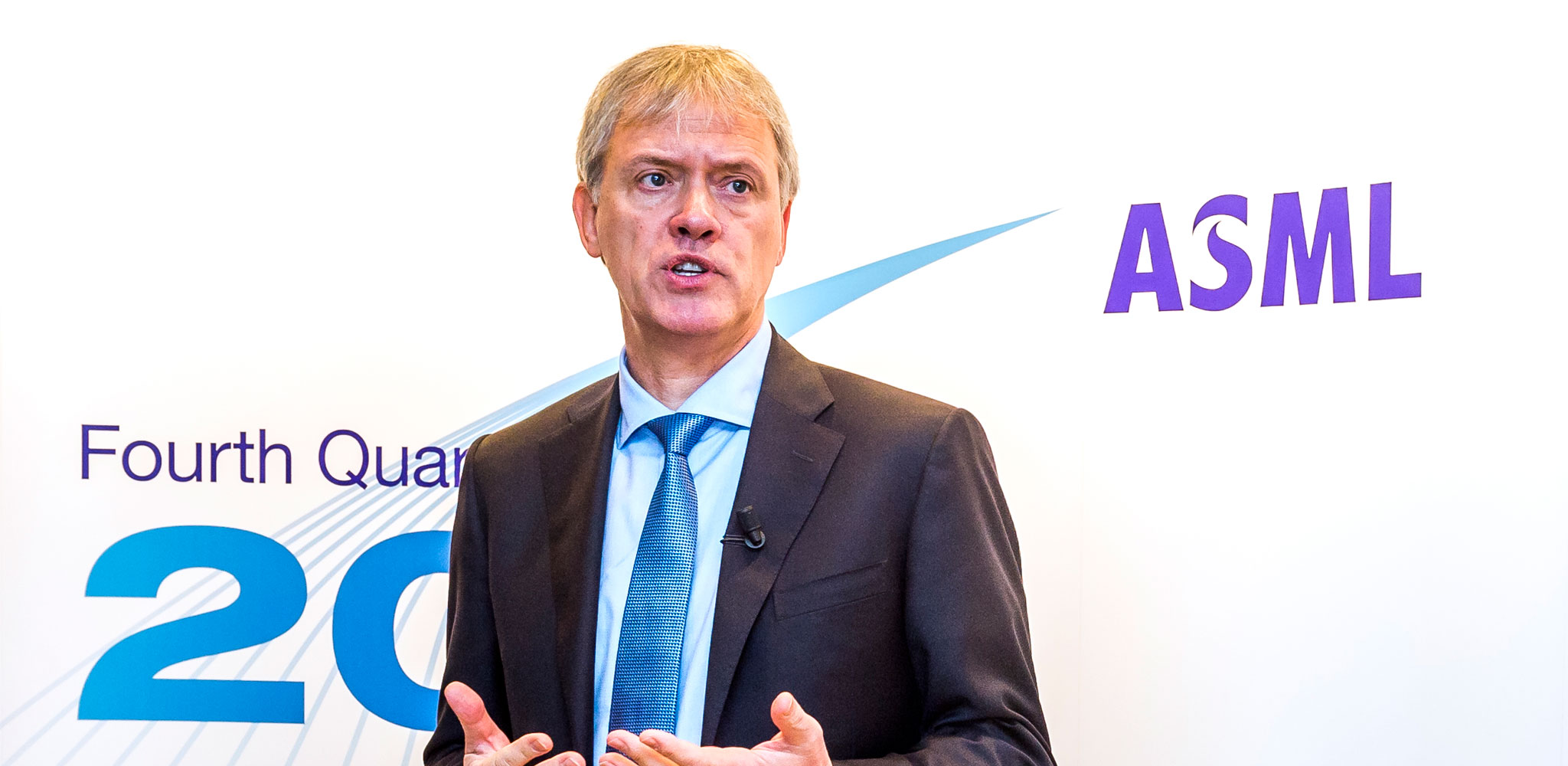 ASML verrast met hogere winst