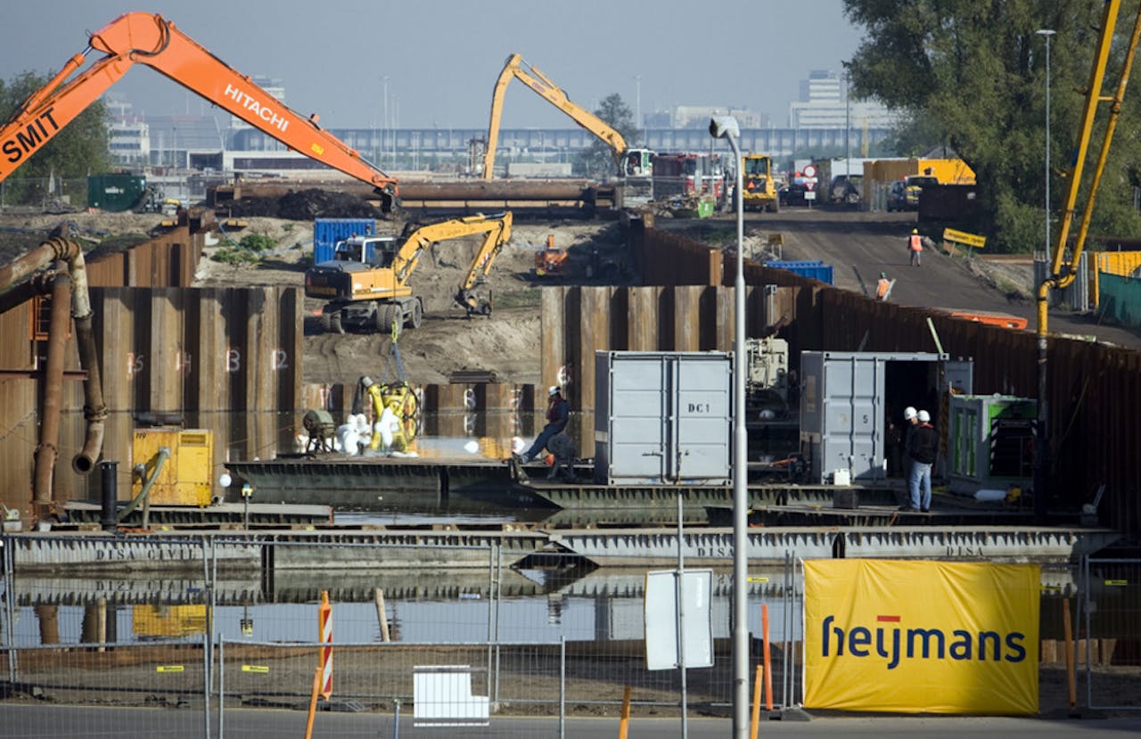 Heijmans schrijft weer zwarte cijfers