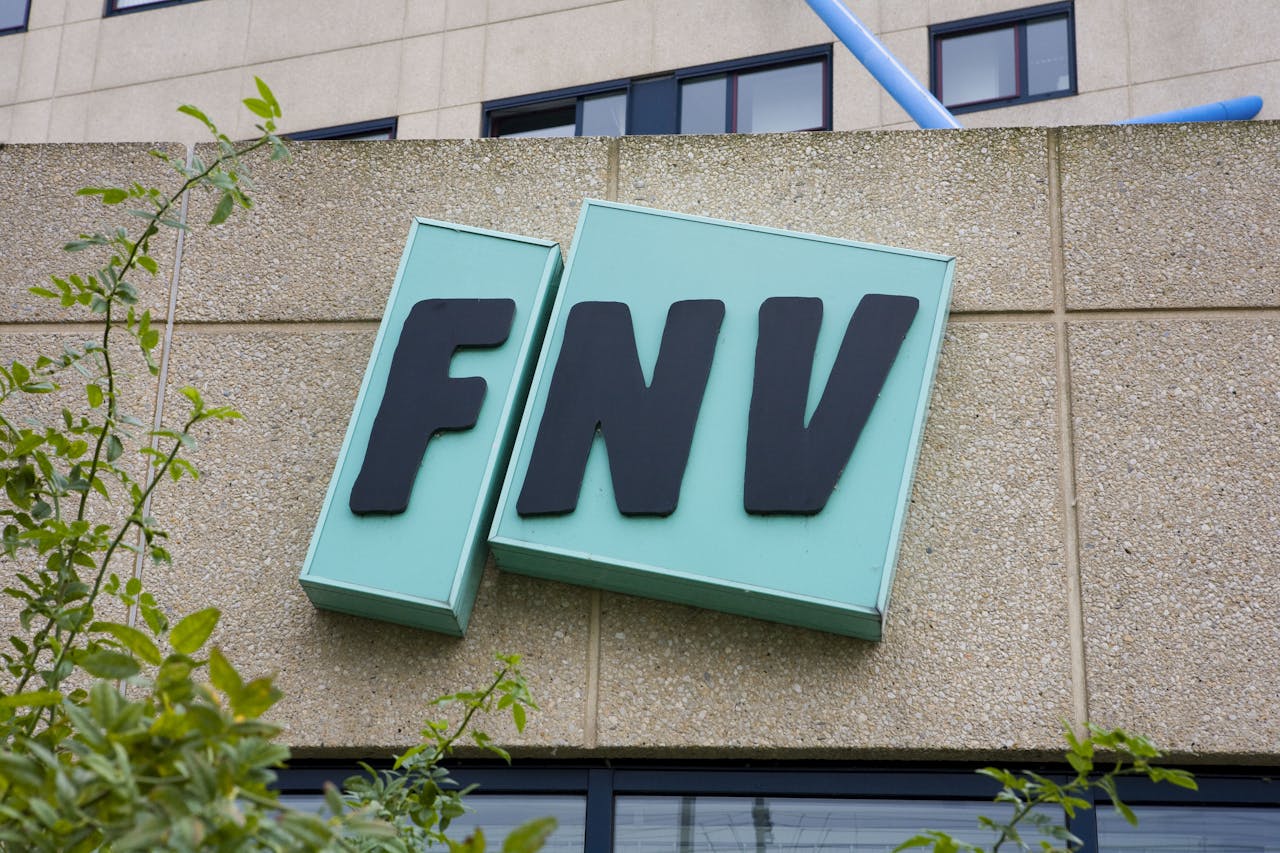Collega's roepen FNV naar onderhandelingstafel