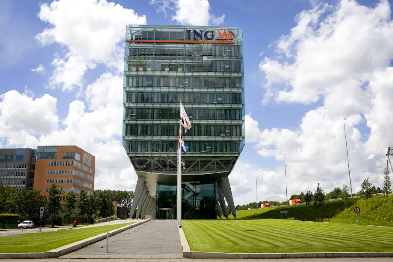ING Bank ook fysiek terug naar de basis