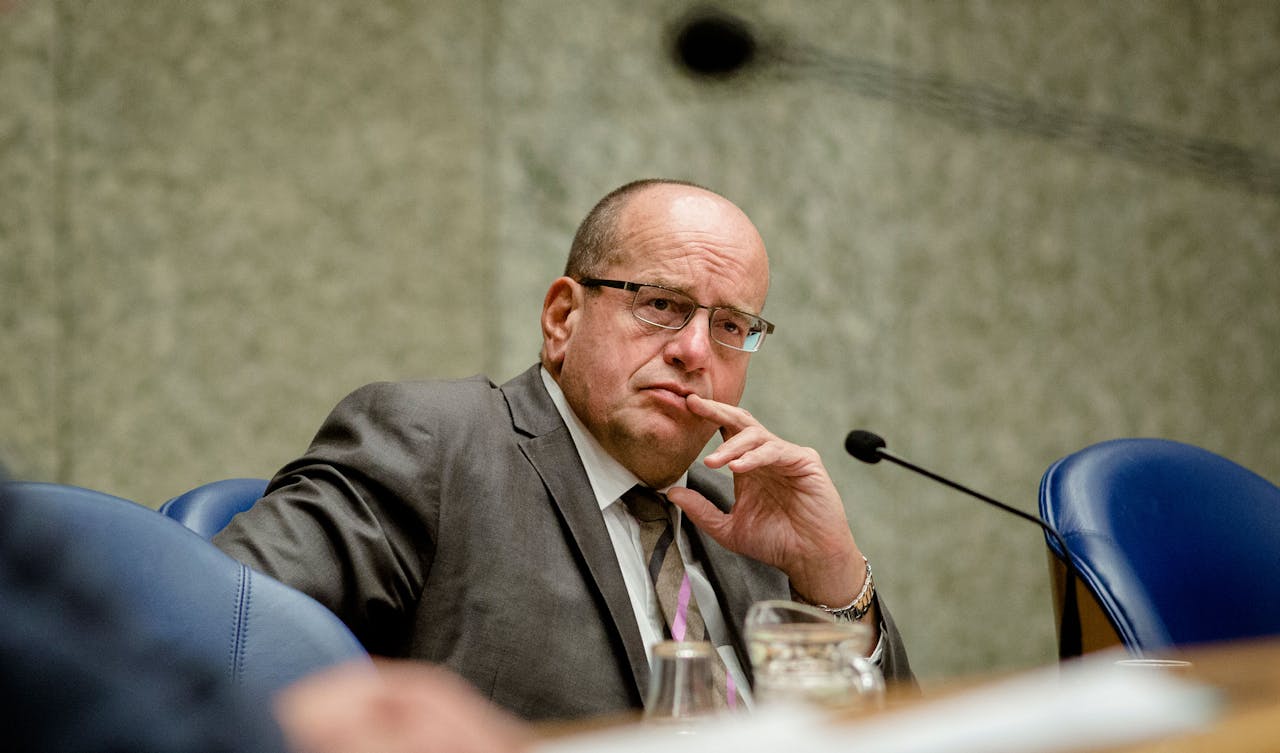 'Fred Teeven voorgedragen als adviseur Raad van State'