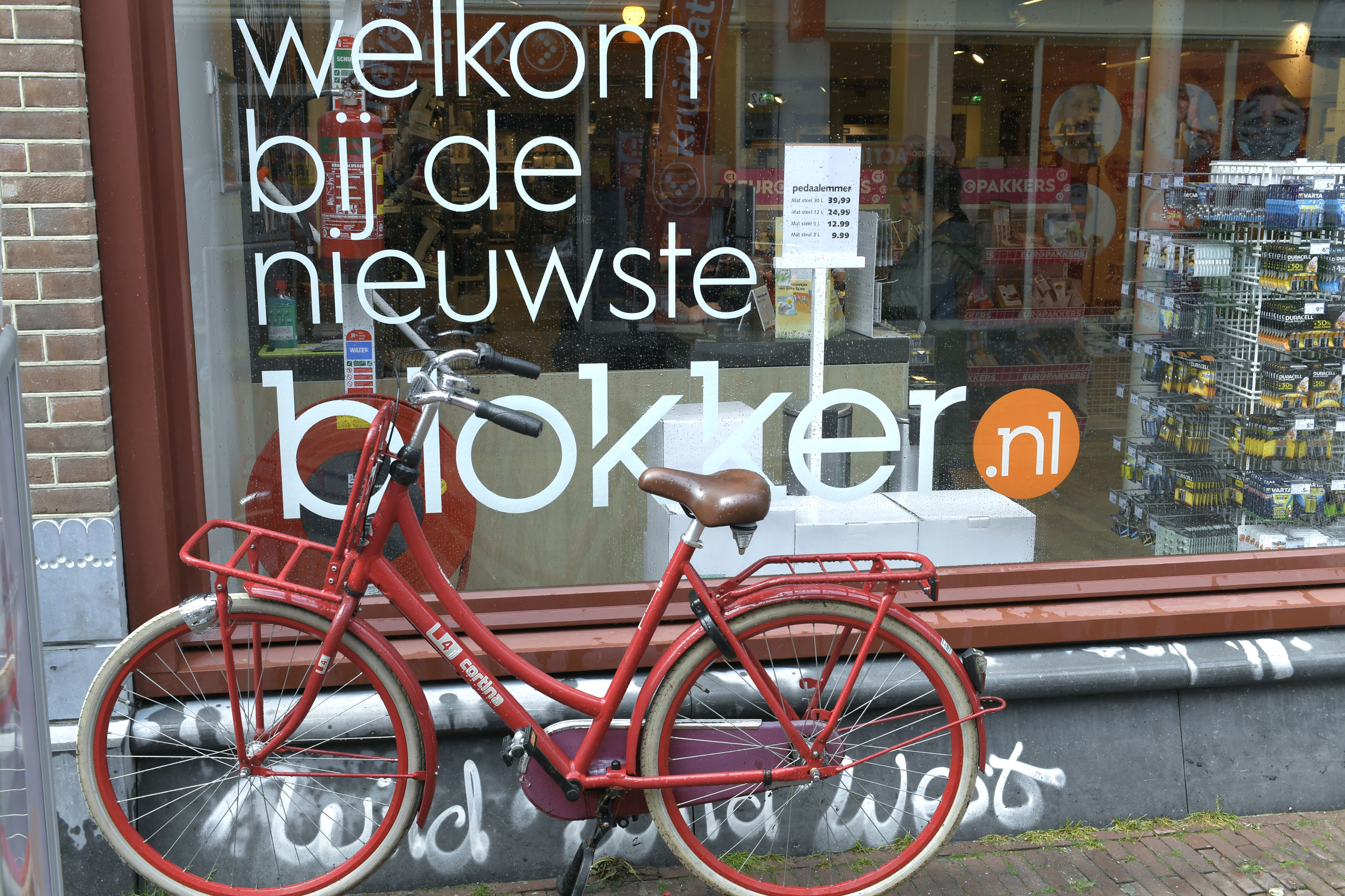 Familie Blokker brengt deel vermogen weer buiten zicht