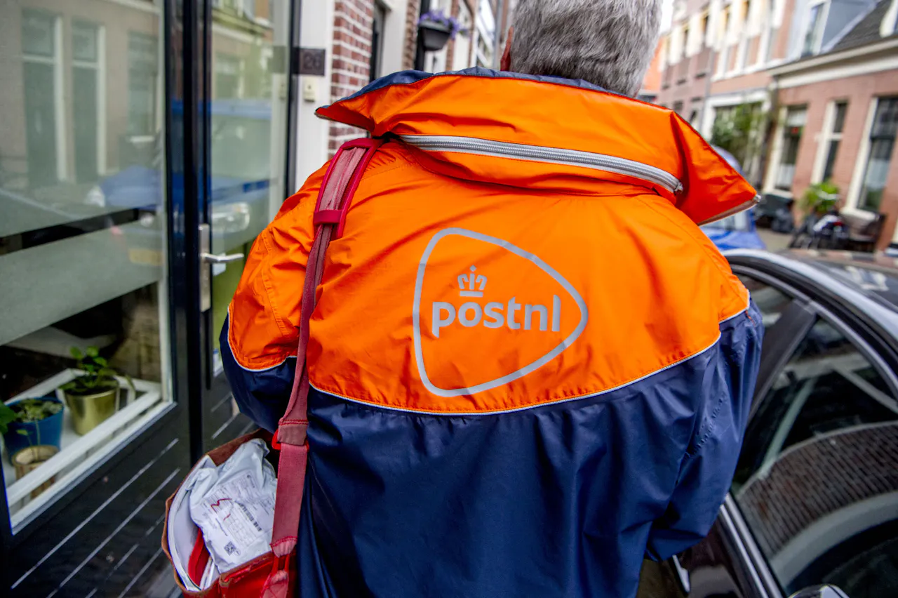 In de postsector zijn nu alle ogen gericht op Mona Keijzer