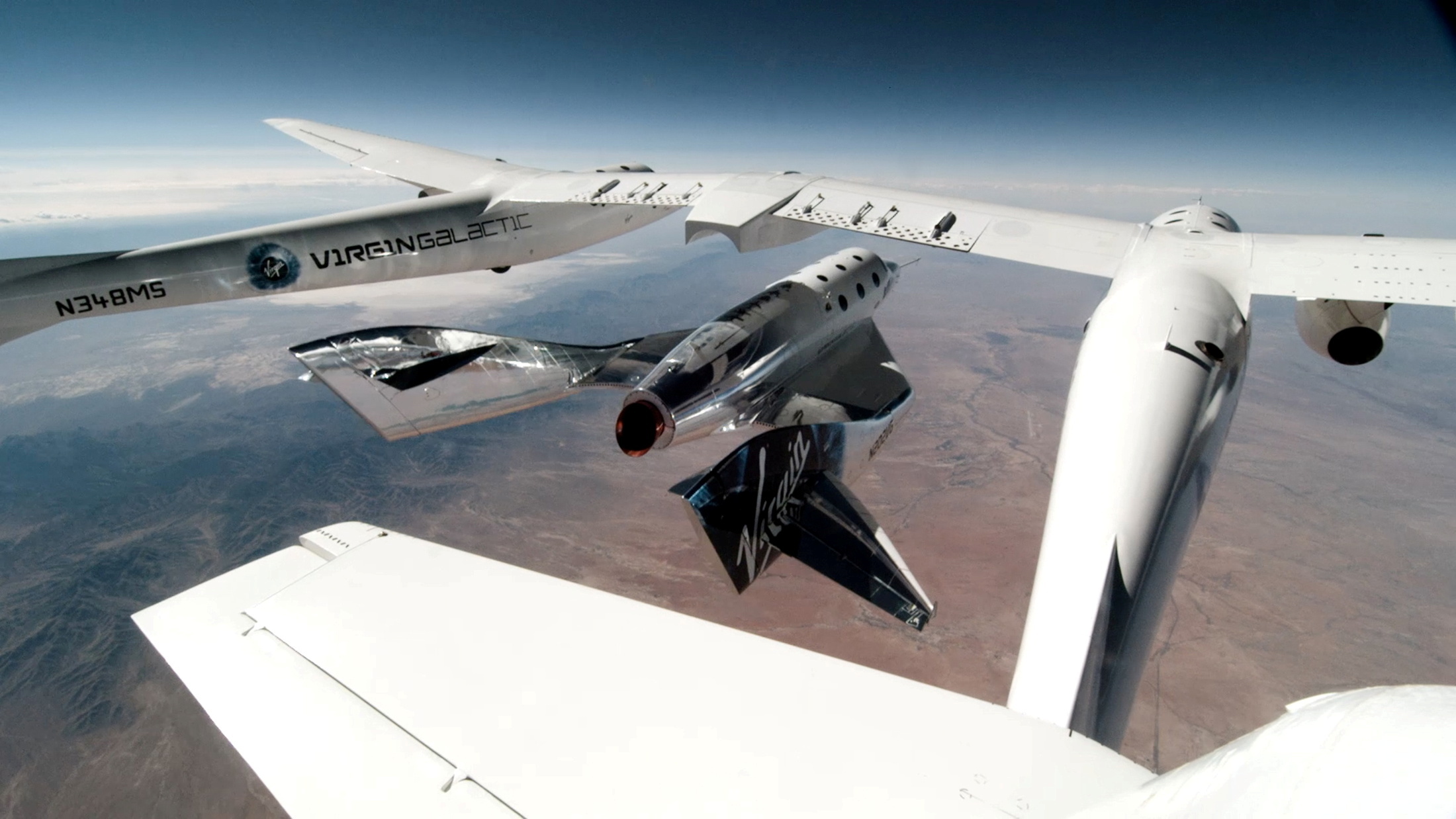 Virgin Galactic mag passagiers naar de ruimte vliegen